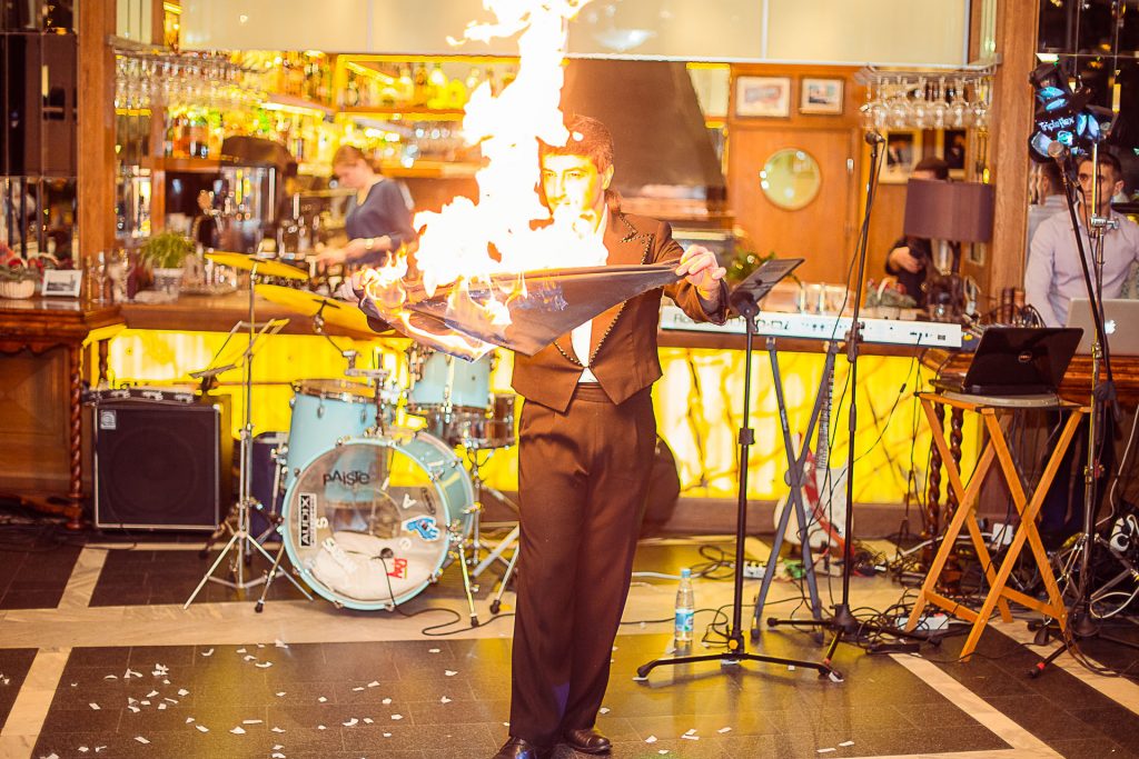 Иллюзионное шоу - Студия праздника Fiesta